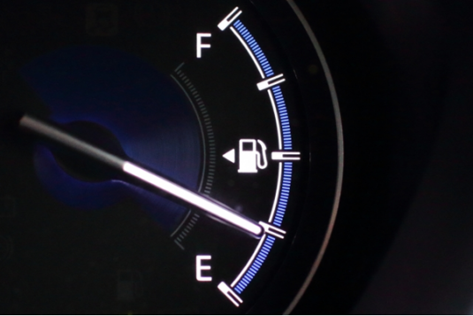 新型プリウスPHVの燃費性能は？ライバル車(PHEV)との性能を徹底比較 – CABABA - 自動車フリマ（車の個人売買）。カババ