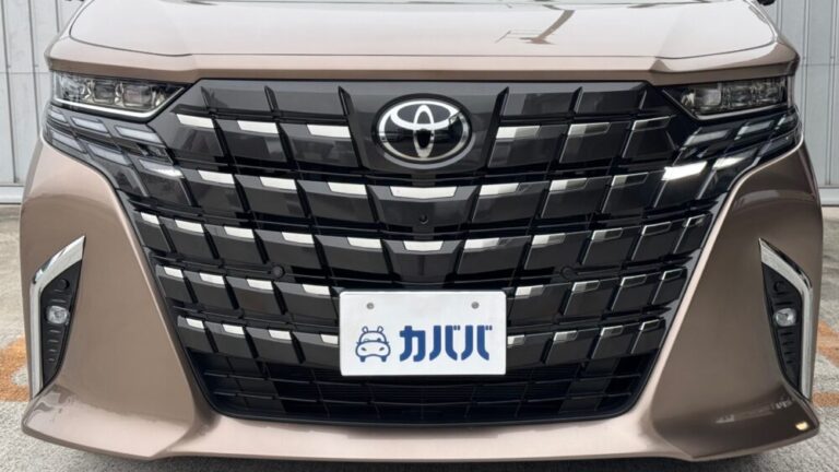 【2025年版】アルファードのリセールバリューは今後どうなる？ 40系モデルの市場動向を徹底分析 – CABABA - 自動車フリマ（車の個人売買）。カババ