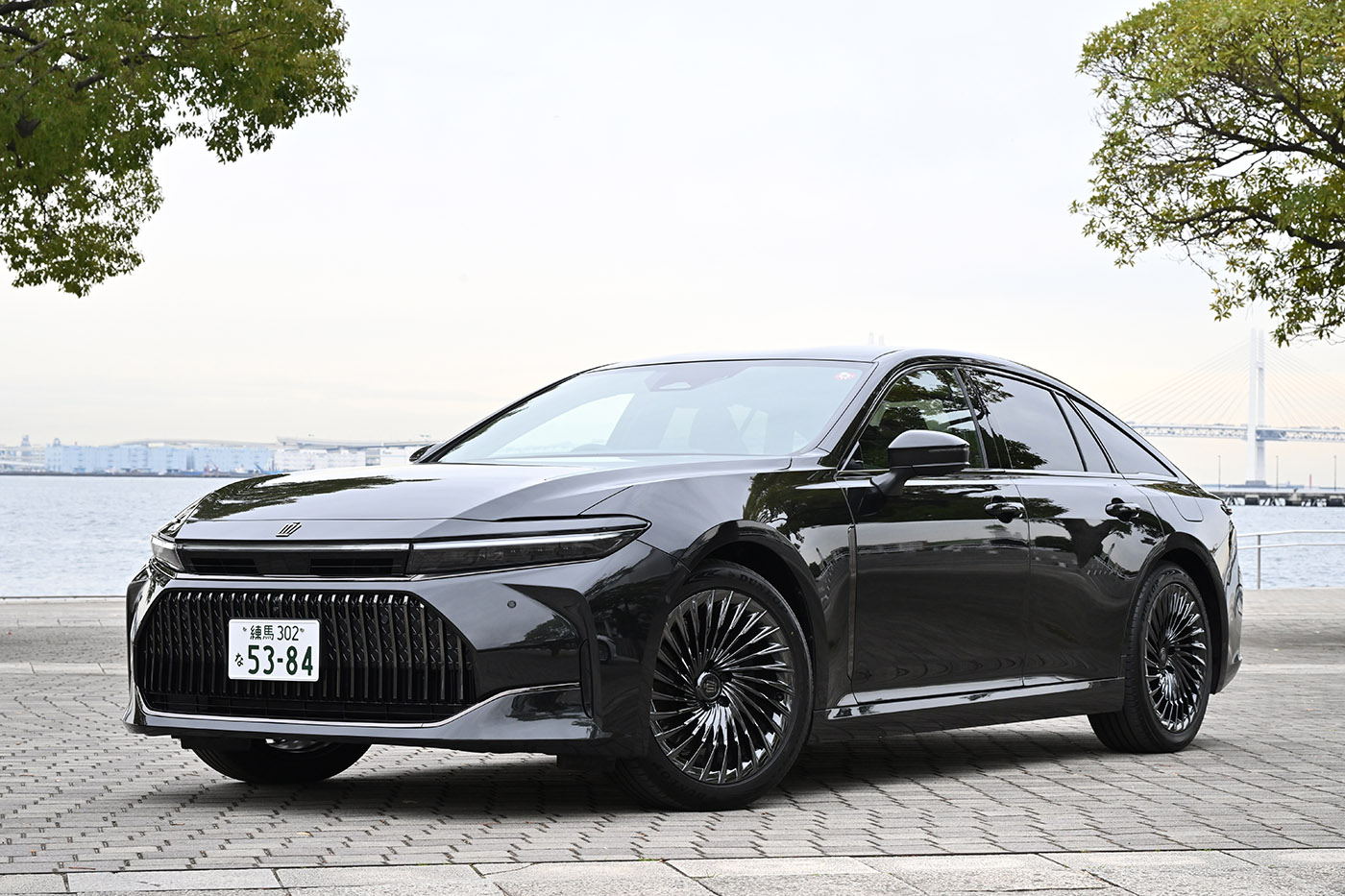 新しい価値へ進化した新型クラウン トヨタ クラウン – CABABA - 自動車フリマ（車の個人売買）。カババ