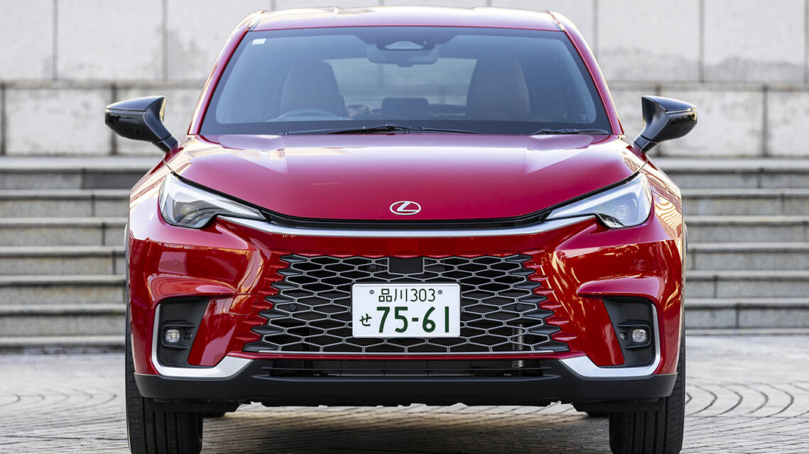 上質の概念を超えたプレミアムコンパクトSUV レクサス LBX – CABABA - 自動車フリマ（車の個人売買）。カババ